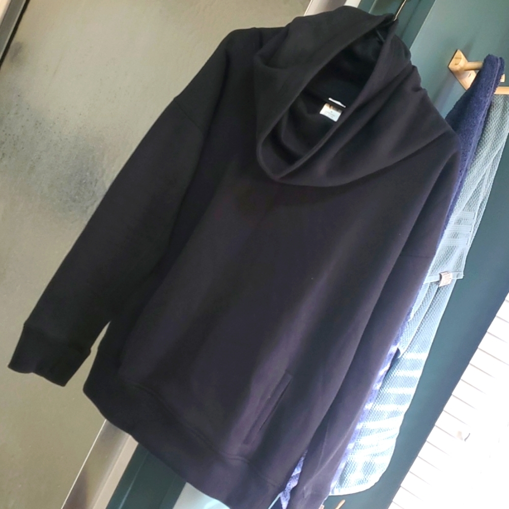 Zyia Oh So Soft Hoodie Like New! - Gem